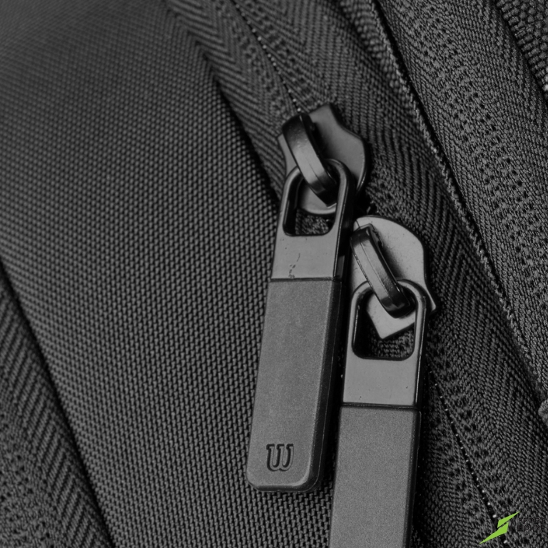 Balo Wilson Clash V3 Backpack Black/Infrared